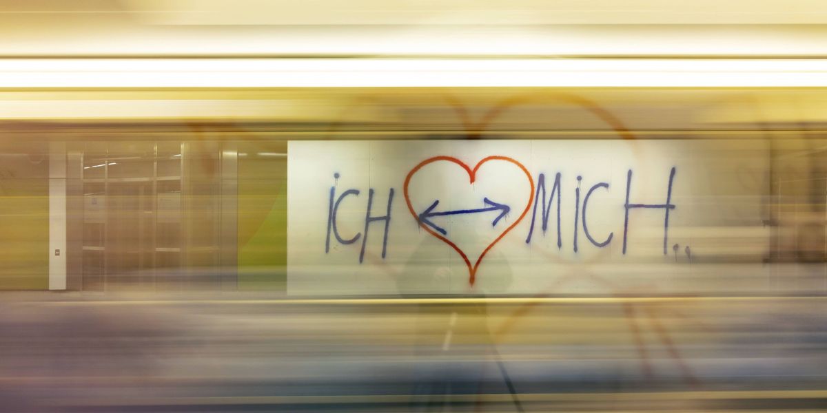 Liebe und Selbsthass in Zeiten der Krise - Literatur - derStandard.at ...