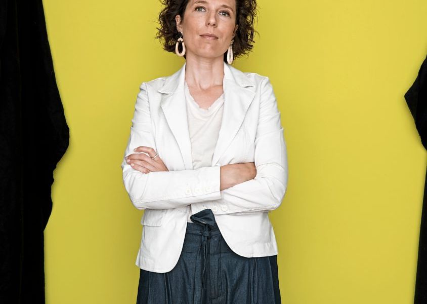 Pflegeanwältin Haderer: "Menschen in Heimen sind einsam, isoliert ...