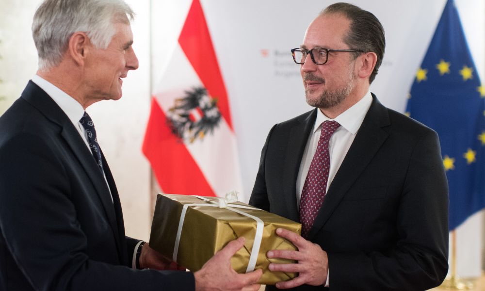 Linhart wird Botschafter in Berlin - International - derStandard.at ...