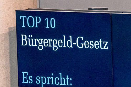 Deutsches Bürgergeld: Das richtige Experiment - Birgit Baumann ...