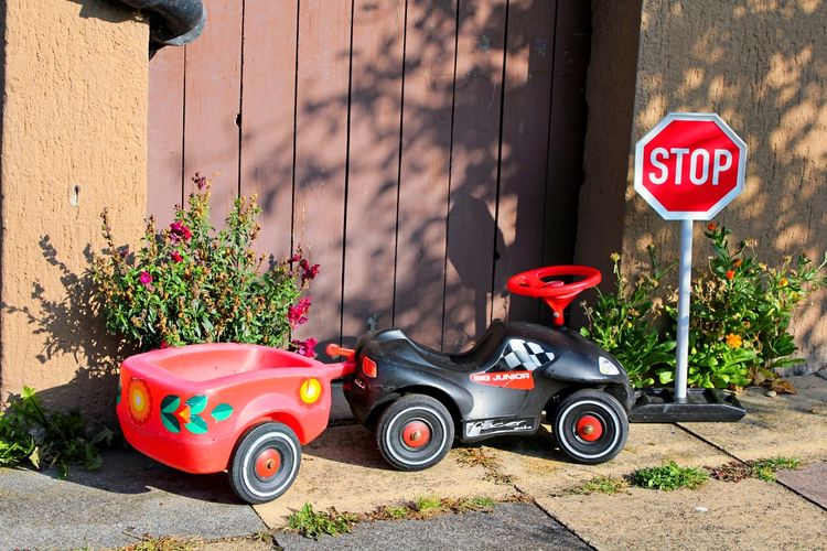 Vom Kinderzimmer auf die Überholspur: Ist das Bobby Car ein Fahrzeug ...