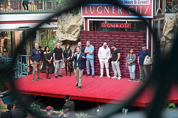 Leo Lugner und das Recht auf ein ordinäres TV-Programm - Wien - derStandard.at › Panorama