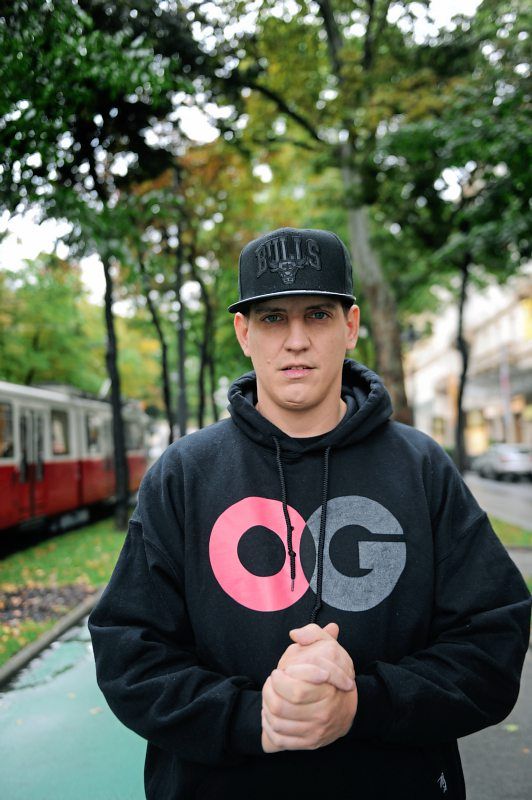 Nach Konzert-Eklat: Money Boy stichelt auf Twitter - Webmix ...