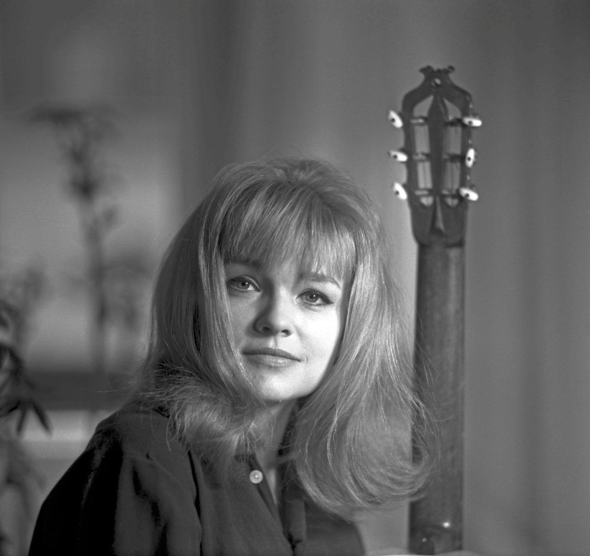 Deutsche Sängerin und Schauspielerin Eva-Maria Hagen gestorben - Kultur ...