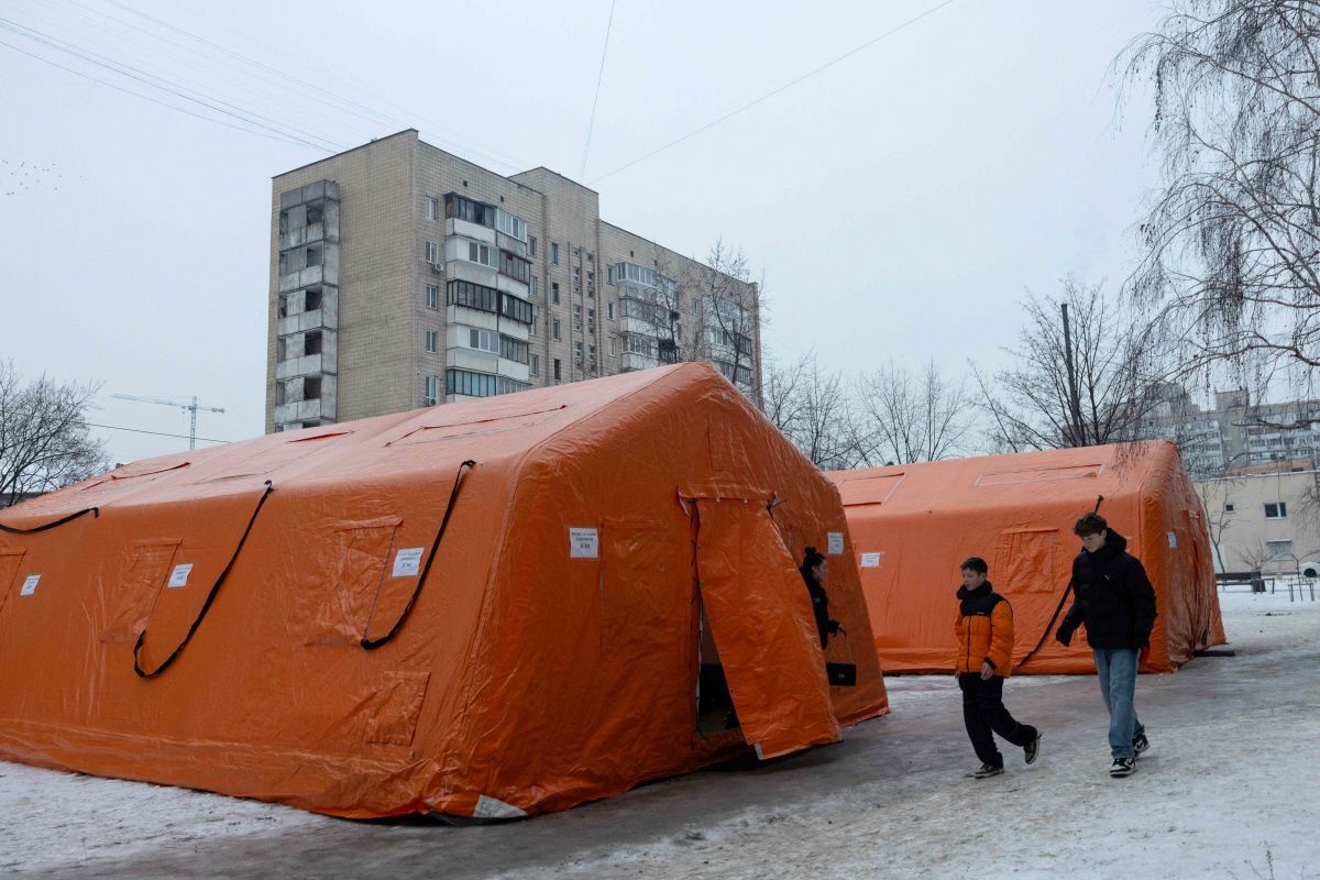 Tausende ohne Strom, Brand ausgebrochen: Russland griff erneut Kyjiw an ...