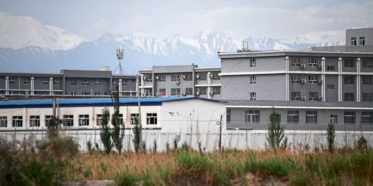 USA setzen Firmen wegen "brutaler Unterdrückung" der Uiguren auf schwarze Liste - China ...