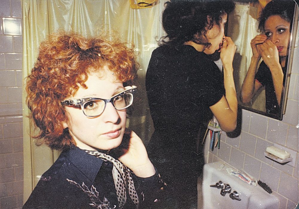 "All the Beauty and the Bloodshed" zeigt Fotografin Goldin in der Show ...