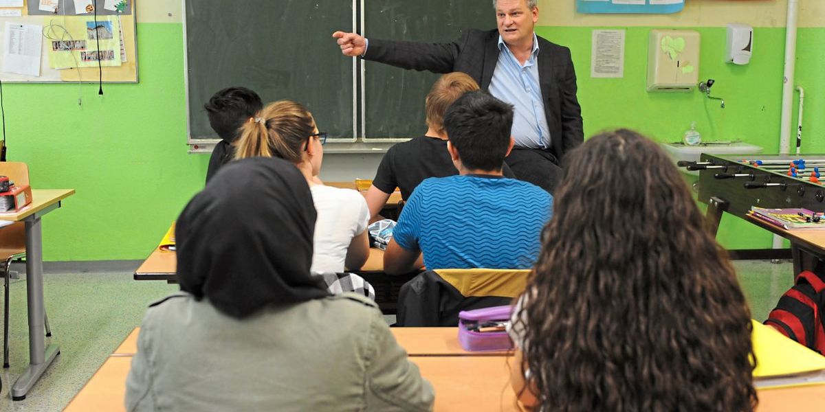 Schuldirektor: "Gewaltausbrüche gehören zum Alltag" - Bildung ...