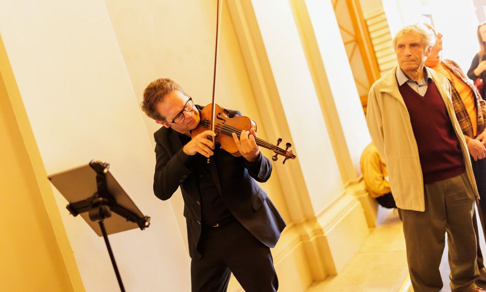 Wien Modern: Extraklasse mit dem Ensemble Resonanz und Enno Poppe ...