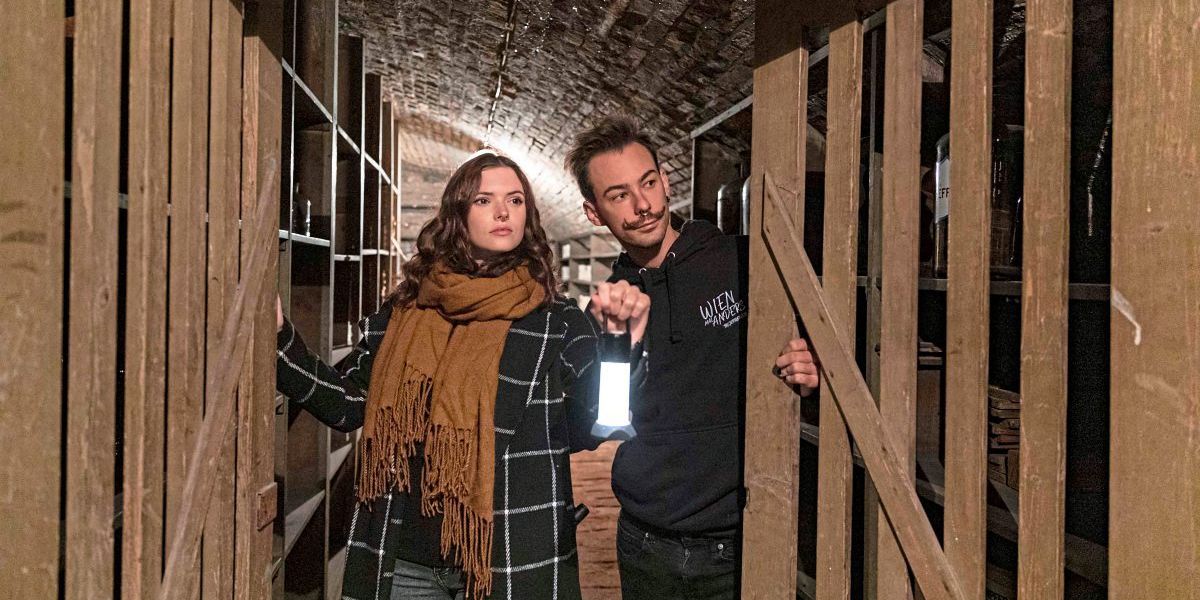 Mit Instagram durch Kellerlabyrinthe und private Luftschutzbunker ...