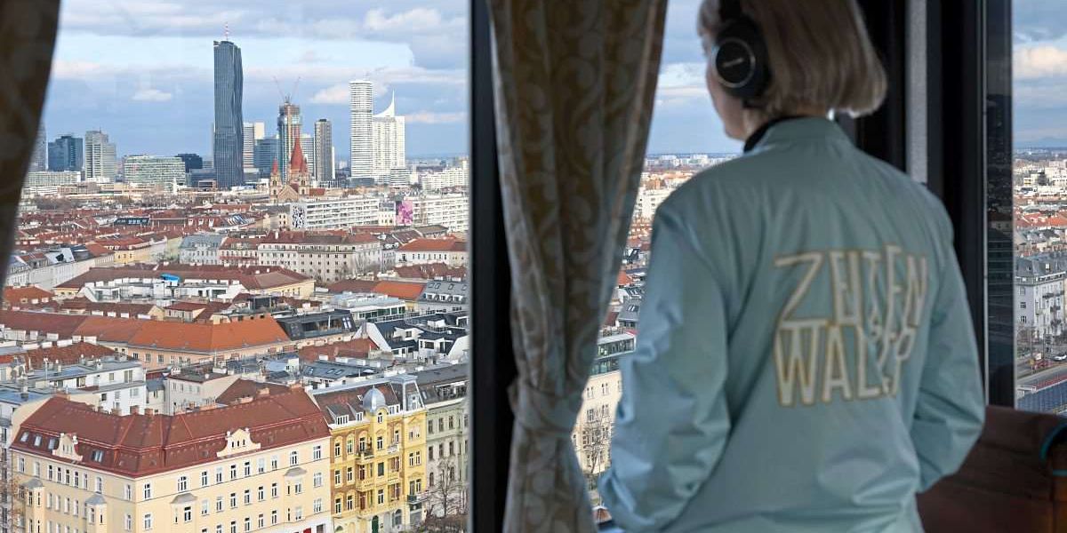 Hoch hinaus mit Johann Strauß: "Zeitenwalzer" im Wiener Prater ...