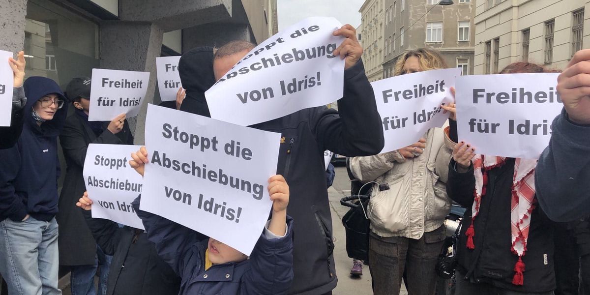 Kurde in Wien nach versuchter Abschiebung in die Türkei im Hungerstreik ...