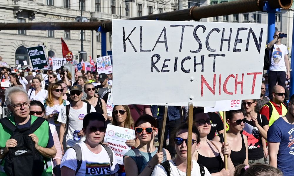 Sozialwirtschaft-Kollektivvertrag: Gewerkschaften fordern plus 15 ... Sozialwirtschaft-Kollektivvertrag: Gewerkschaften fordern plus 15 ...