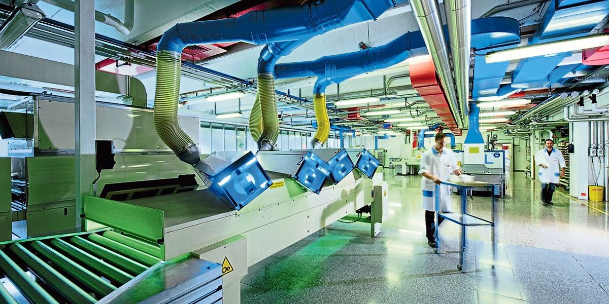 Der kluge Holzlack heilt sich selbst - Forschung - derStandard.de ...