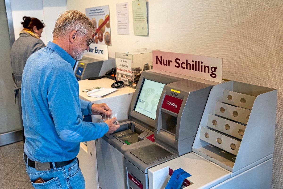 Österreicher tauschen jährlich zwei Millionen Schilling in Euro um ...