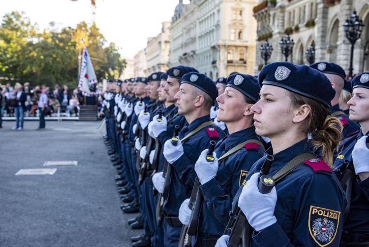 Die Wiener Polizei feiert ihren 150. Geburtstag - Wien - derStandard.at ...