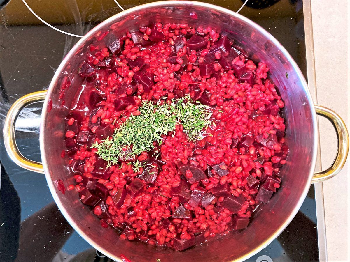 Rezept: Kaszotto – Rote-Rüben-Rollgerste mit Feta - Vegetarische ...