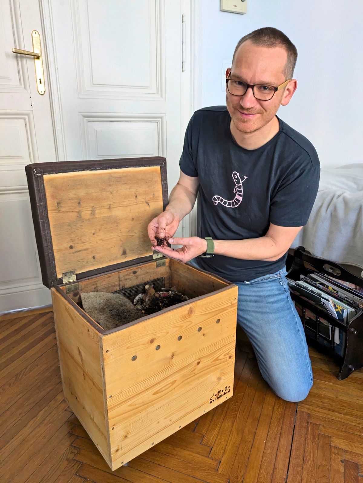 Kompostieren im Wohnzimmer: Da ist der Wurm drin! - Bauen & Wohnen ...