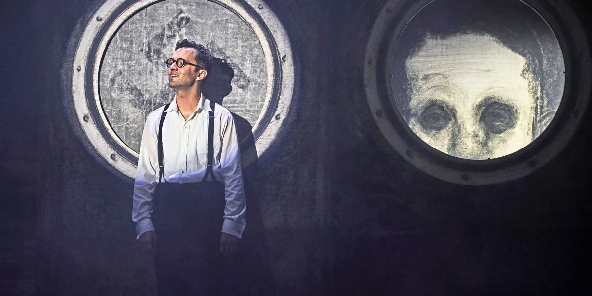 Wie Burg-Mime Nils Strunk die "Schachnovelle" als Virtuosenstück ...