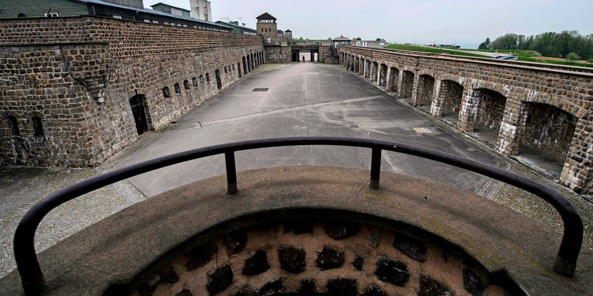 Gewerbepark statt Gedenkstätte auf Areal von ehemaligem Frauen-KZ in ...
