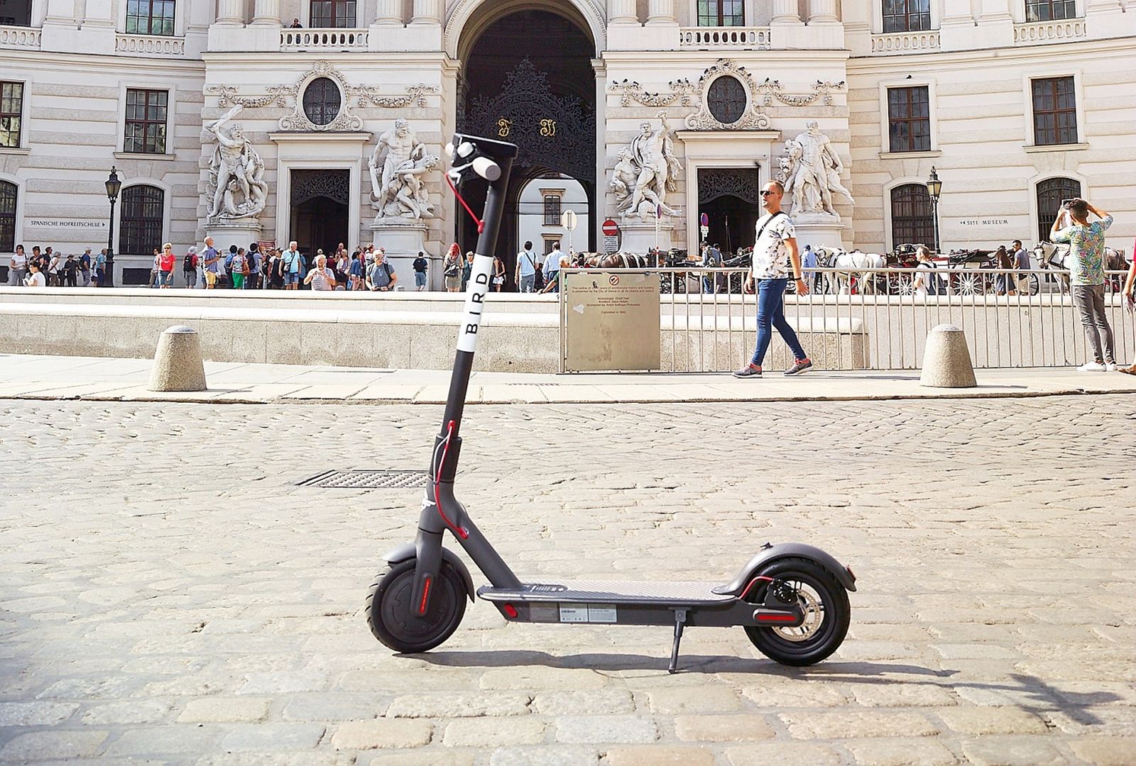 Scooter-Hacking: Bird entschuldigt sich wegen Vorgehen gegen Blogger ...