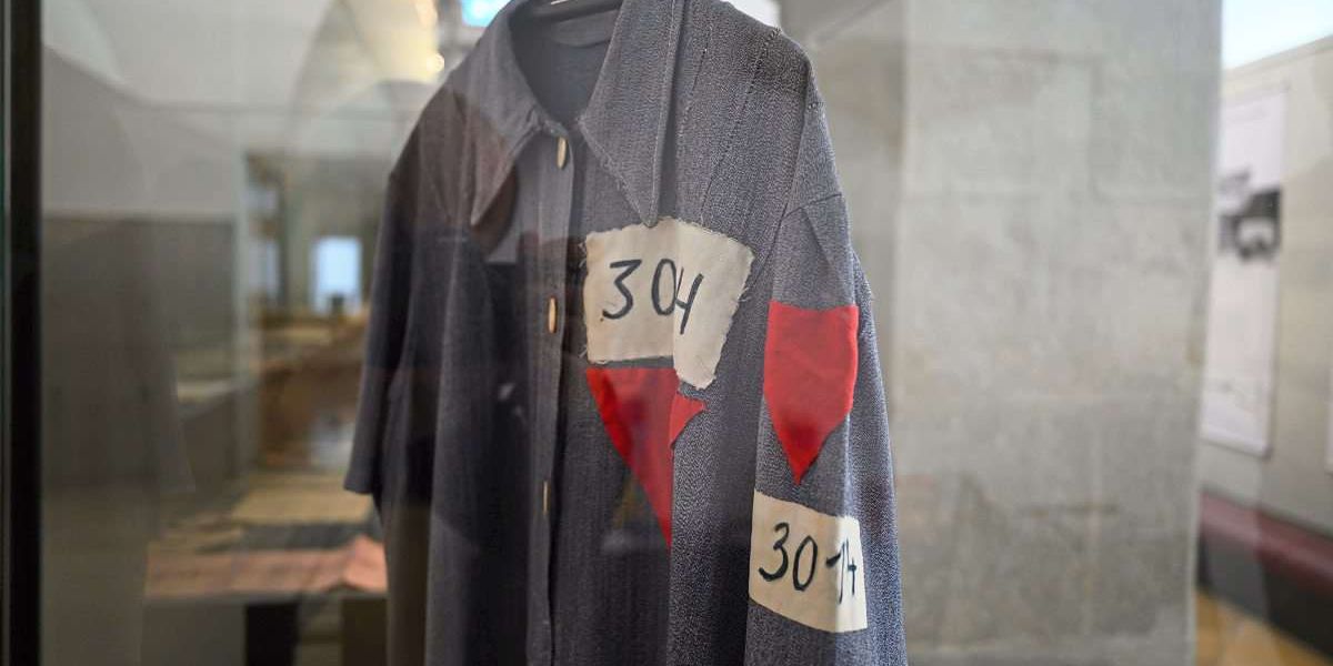 Die Verunglimpfung des Dokumentationsarchivs ist ein Angriff auf die ...