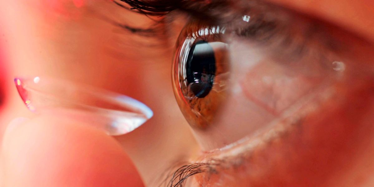 Übernatürliche Sehkraft: Kontaktlinsen machen Infrarotlicht für ...