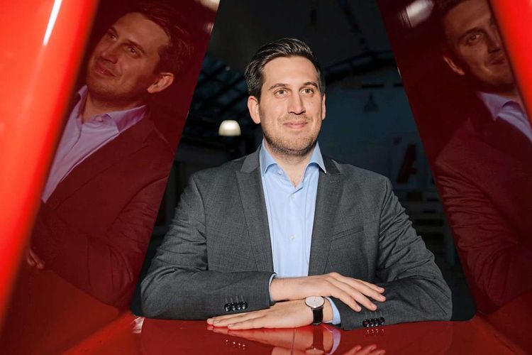 Die Maschinisten der Macht: Wie Schmidt und Pröll die neue Regierung am ...