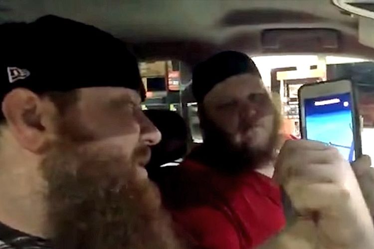 "Pokémon Go": Youtuber geraten bei Monsterjagd unter Beschuss - Mobile ...