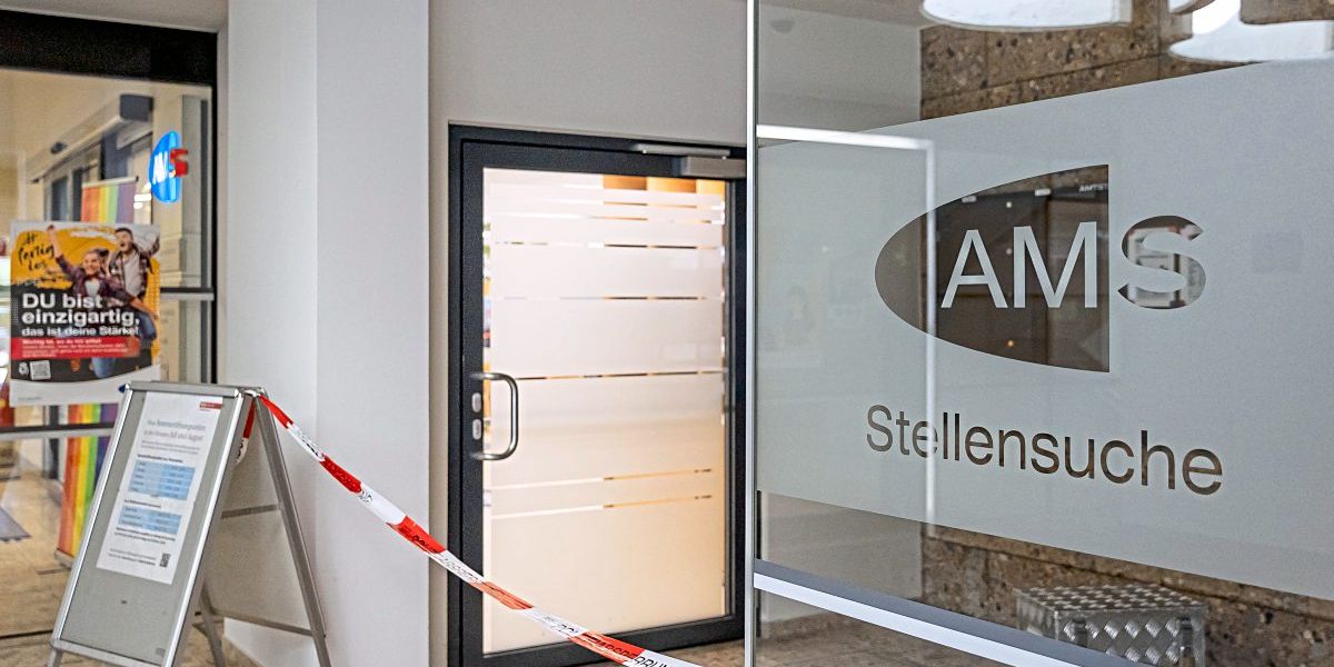 Nach Schuss und Drohung im AMS Lienz laufen Ermittlungen wegen ... Nach Schuss und Drohung im AMS Lienz laufen Ermittlungen wegen ...