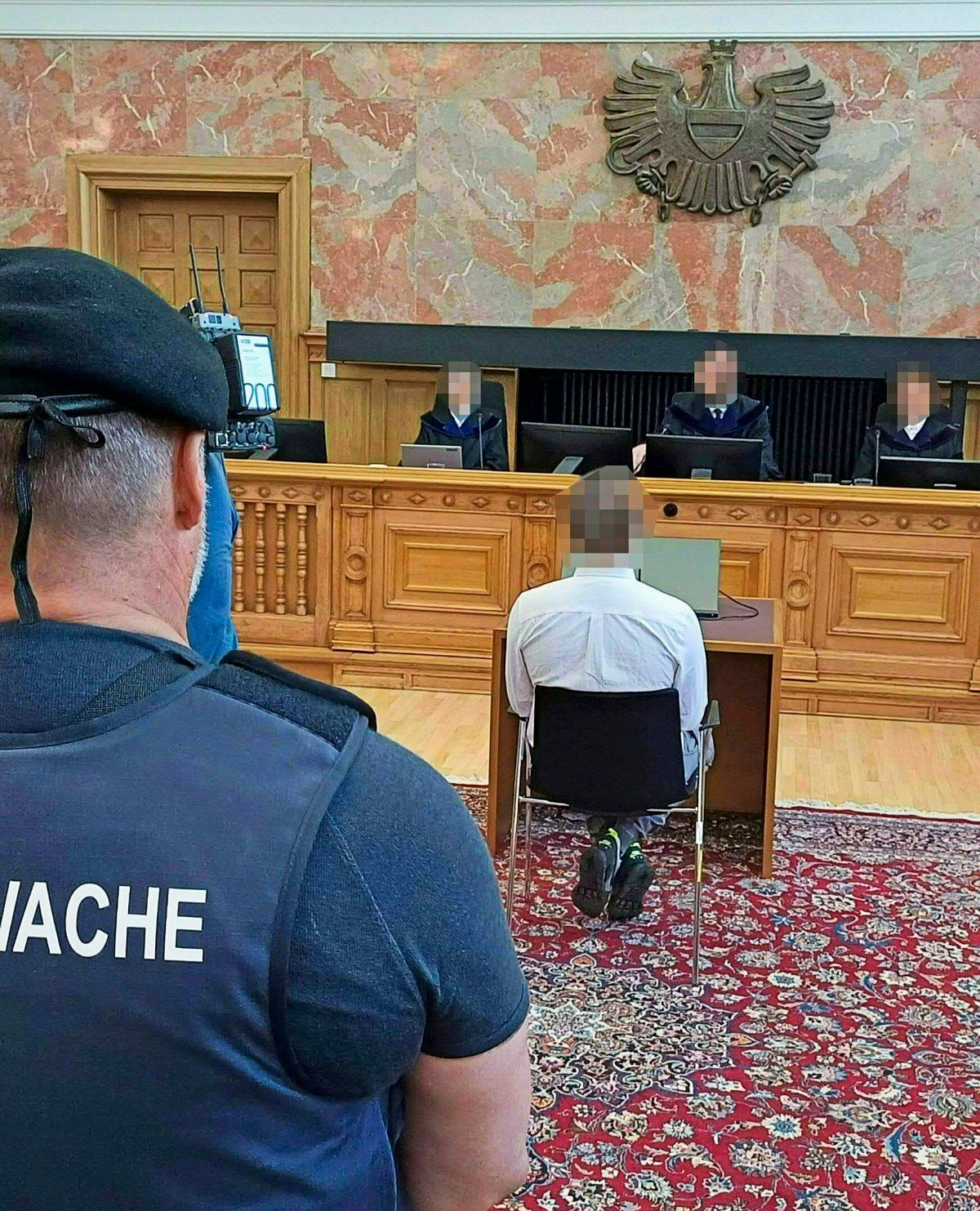 Hohe Haftstrafen für "Jäger" von vermeintlichen Pädophilen in Salzburg ...
