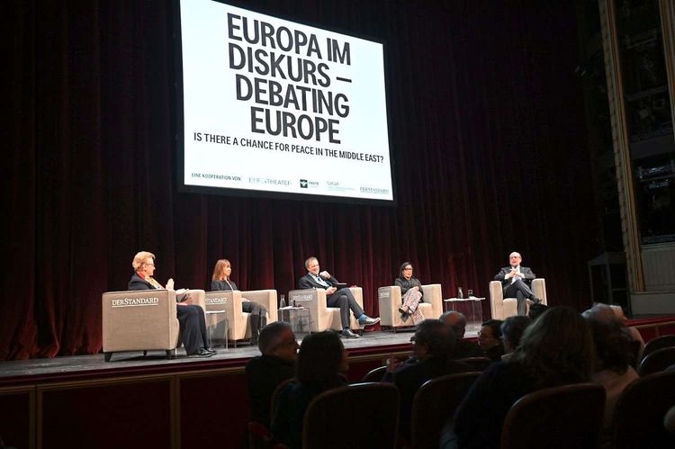 "Europa im Diskurs": Aktivisten störten Diskussion über Nahostkonflikt ...