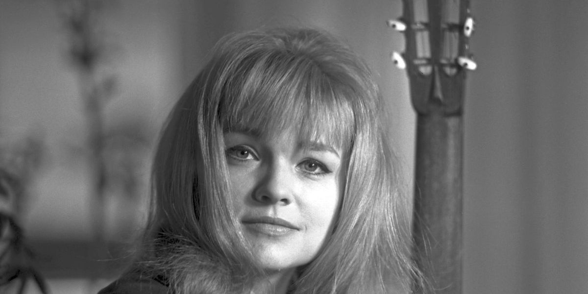 Deutsche Sängerin und Schauspielerin Eva-Maria Hagen gestorben - Kultur ...