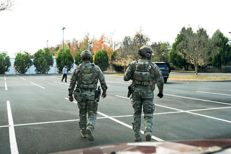 U.S. Border Patrol shifts to the South With Mass Arrests in Charlotte ...