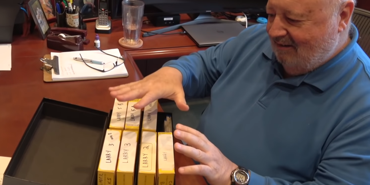 Entwickler Al Lowe versteigert originalen "Leisure Suit Larry"-Source ...