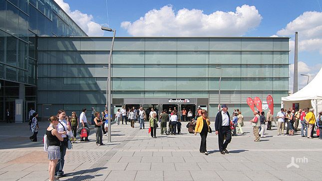 Die neuen U2-Stationen - Wien - derStandard.at › Panorama