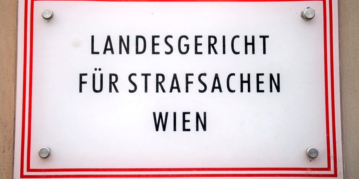 Prozess gegen 18-Jährigen, der Bewusstlose missbraucht haben soll ...