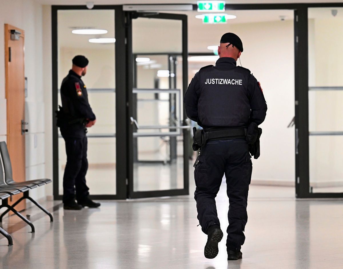 Acht Jahre Haft und Einweisung für 14-Jährige wegen Bluttat in Wien ...