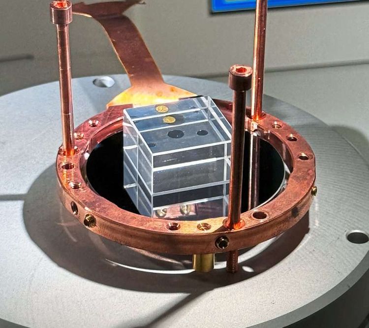 Neues Experiment im weltgrößten Untergrundlabor soll Dunkle Materie ...