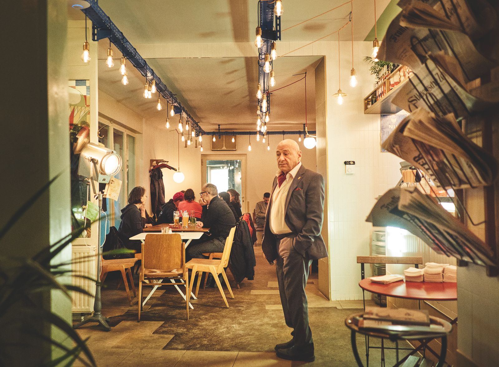 Das neue Café Nil: Alles im Fluss - Lokale im 6. Bezirk - derStandard ...