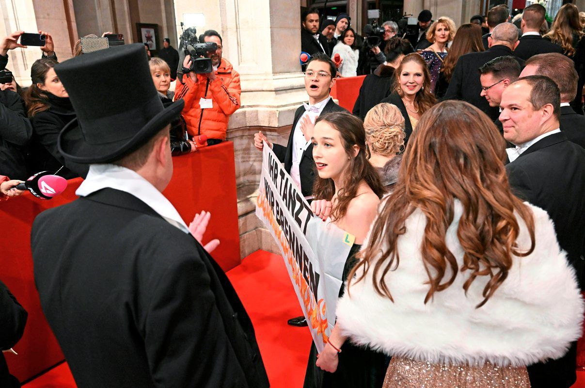 Opernball: Alles Walzer, alles gut? - Wien - derStandard.at › Panorama