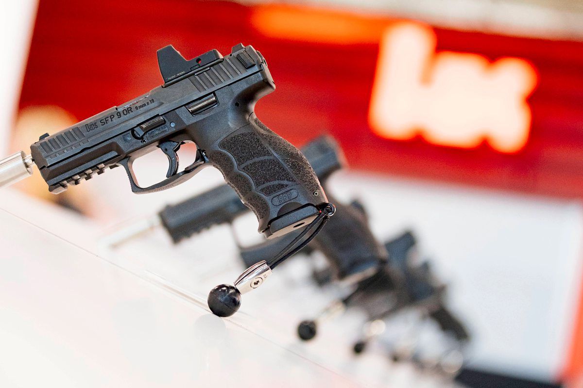 Weniger Waffen für Polizisten: Opposition kritisiert Grüne - Wien ... Weniger Waffen für Polizisten: Opposition kritisiert Grüne - Wien ...