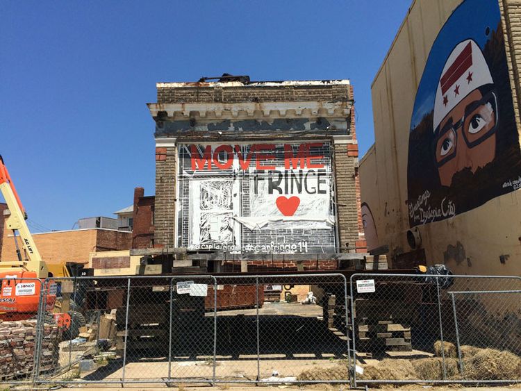 Der Mann, der Häuser versetzen kann - Wohnbau International ...