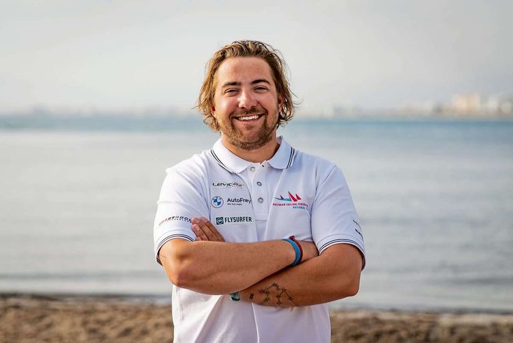 Plötzlich Weltklasse: Die tolle Karriere des Kitesurfers Bontus - Sport ...