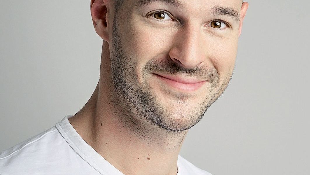 Musiker Paul Pizzera sehnt sich nach dem "besten Tsatsiki der Welt ...