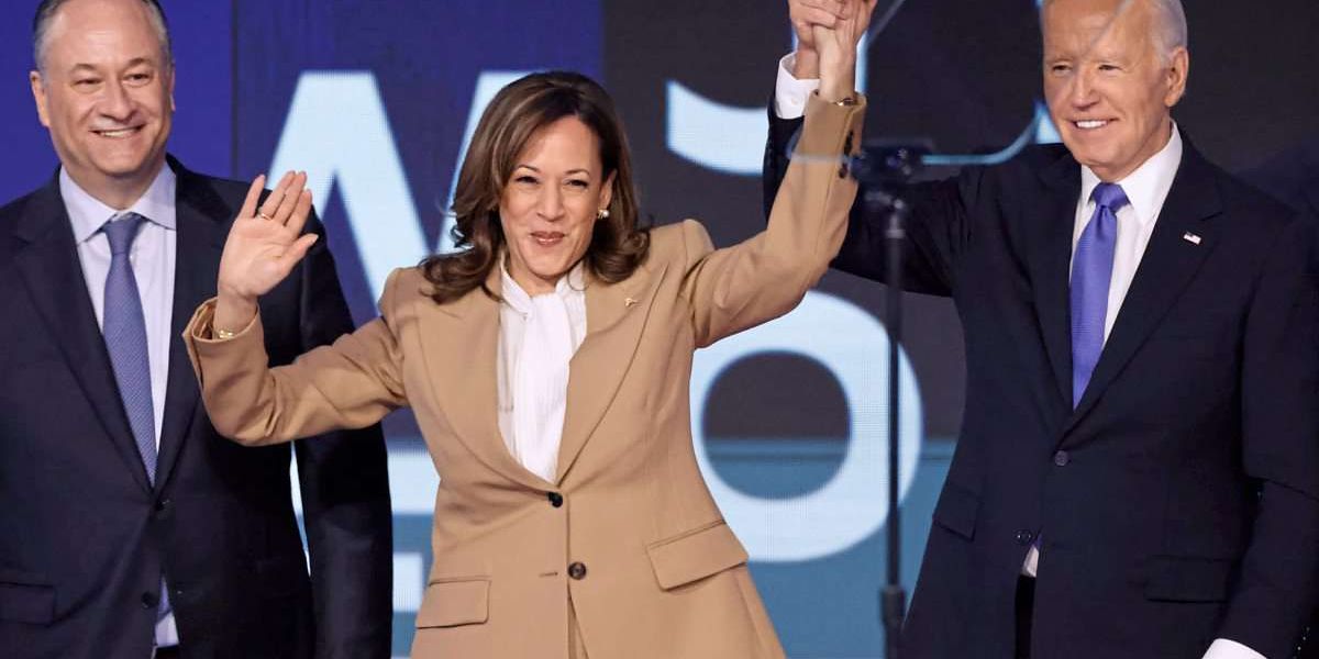 Biden übergibt am Parteitag der Demokraten das Zepter an Harris - USA - derStandard.at ...