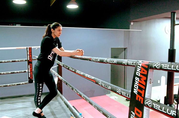 Österreich kickt gegen Serbien, Kickboxerin Maria Hingu – TV-Tipps für ...