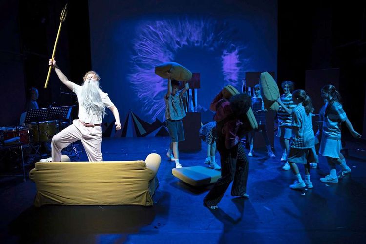 "Die Odyssee des Telemachos" im Dschungel Wien - Musiktheater ...