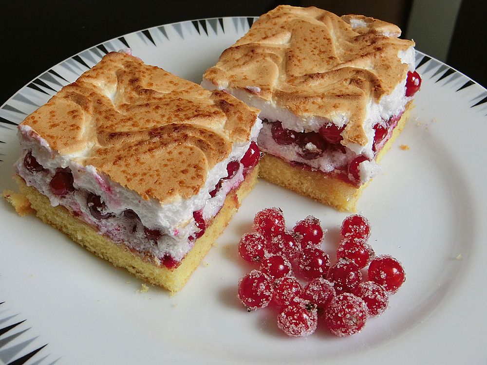 Ribiselschnitten: Ein Sommerklassiker - Backen - derStandard.at › Lifestyle