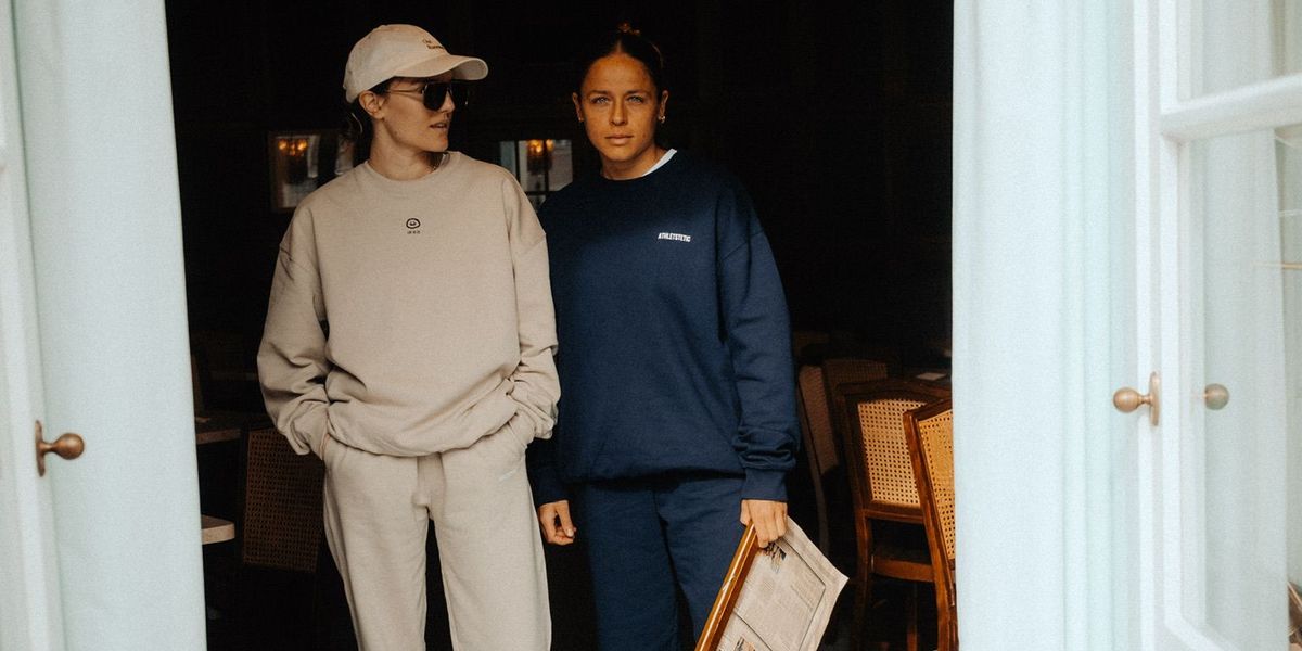 Fußballerin Laura Feiersinger und Schwester Denise über ihre Mode: "Am ...